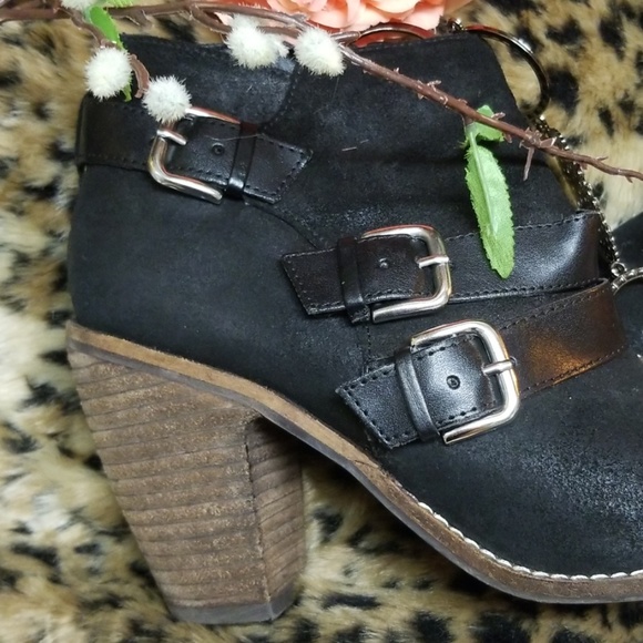 Dolce Vita | Shoes | Beautiful Booties | Poshmark